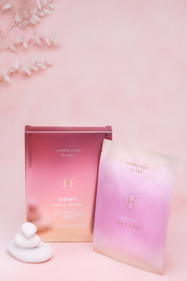 Hanna Glow Dewy Face Mask: Solusi Terbaik Menjaga Kulit Dari Polusi Dan Radikal Bebas | Tatler Asia
