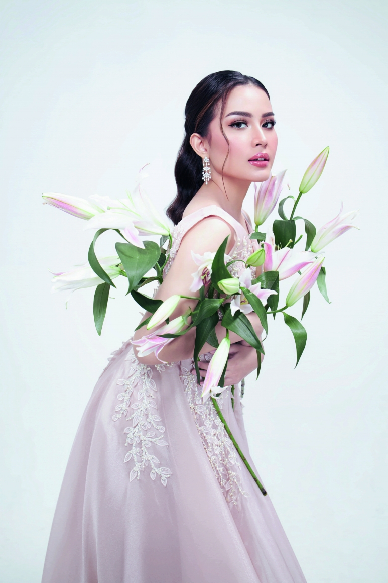 Dr Widya: Keindahan yang Tak Terhentikan | Tatler Asia