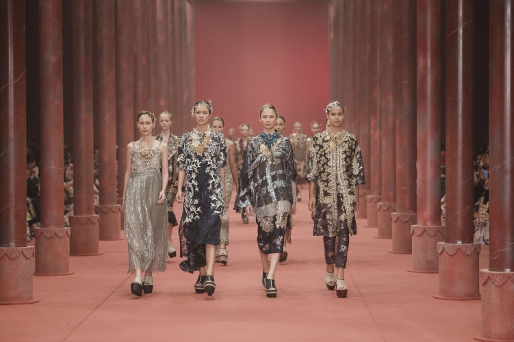 ‘Benang Merah’: Biyan Women’s Wear Collection Spring/Summer 2017 ...