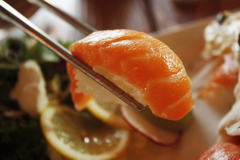 6 Places To Treat Someone To The Most Expensive Sushi In Jakarta ...