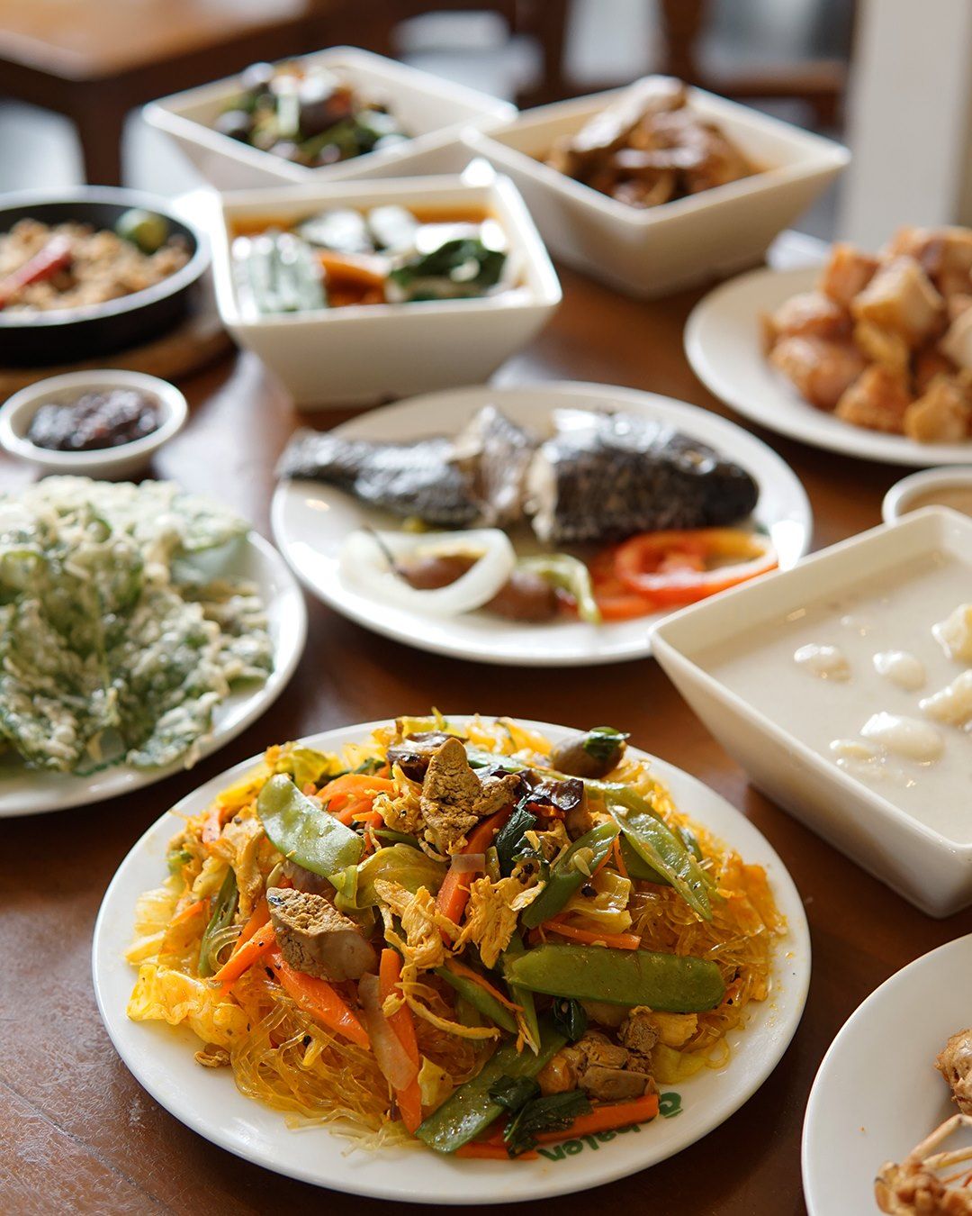 Jollibee, Mary Grace, and more: 9 Filipino-owned restaurant chains ...
