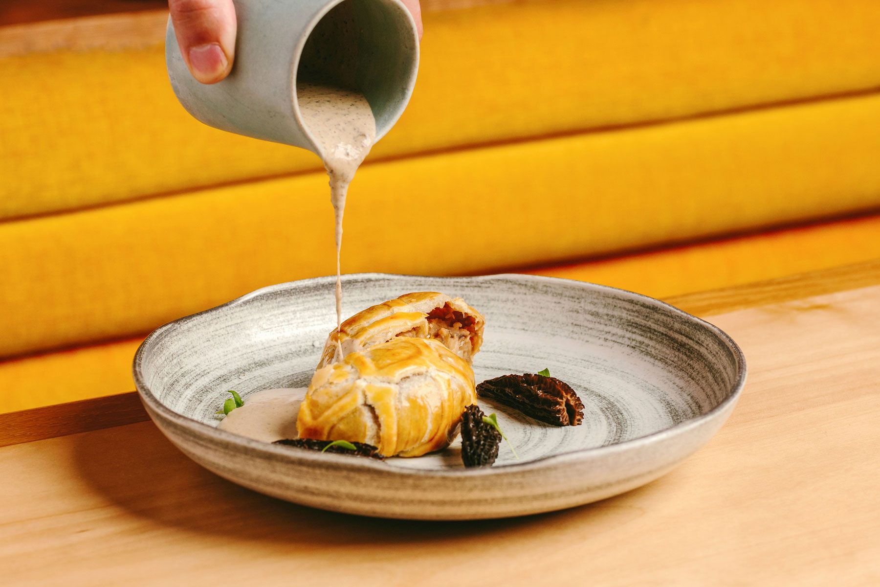 Hong Kong Restaurant News: A Baccarat Dinner At Amber, Mother Pearl ...