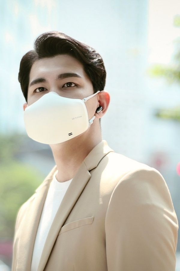 LG's Wearable Air Purifier is State-of-the-Art Face Mask | Tatler Asia