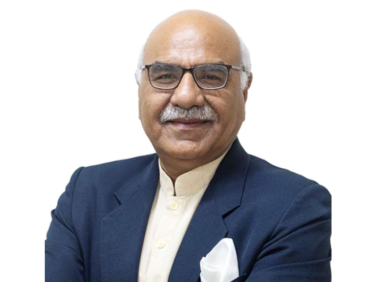 Ramon Magsaysay Awards 2021: Filipino Fisher Roberto Ballon And Four ...