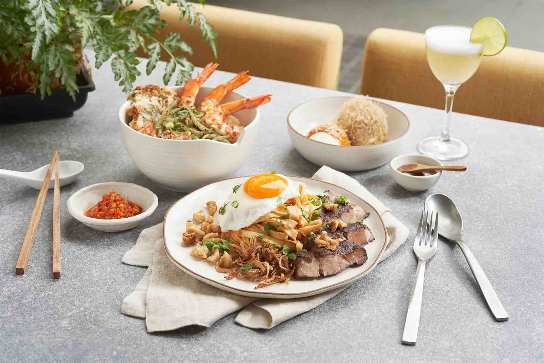 Raffles Courtyard Collaborates With Chef Shen Tan for a Noodle-Themed ...