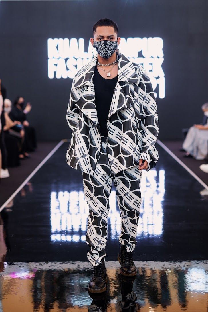 Highlights from KLFW 2021: Alia Bastamam, Kit Woo, Behati and More ...