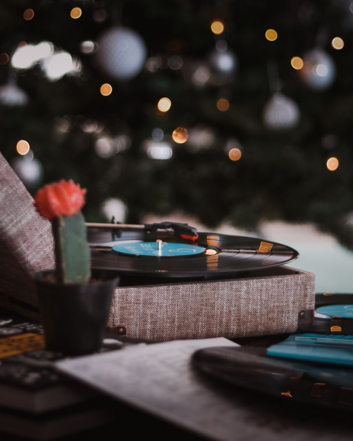 7 Unique Christmas Records: Elvis Presley, Jose Mari Chan, Kacey ...