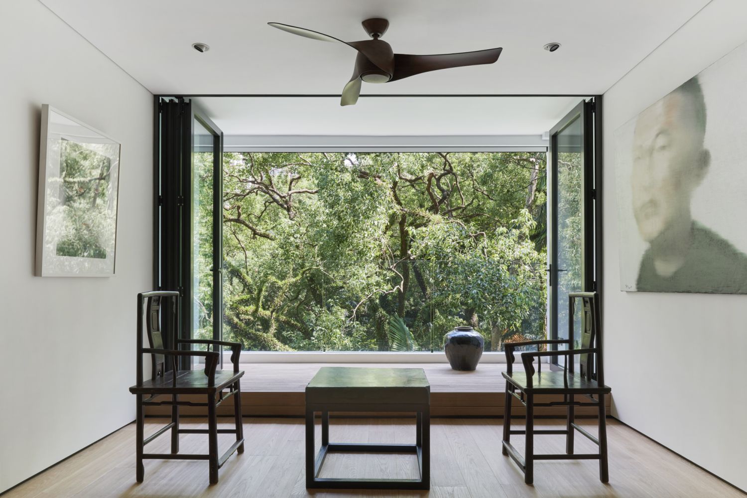 Home Tour: How To Transform Your Hong Kong Home Into A ‘Gallery ...