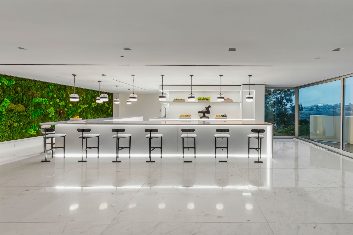 Inside The One, A Los Angeles Luxury Mansion Set to Auction Online For ...