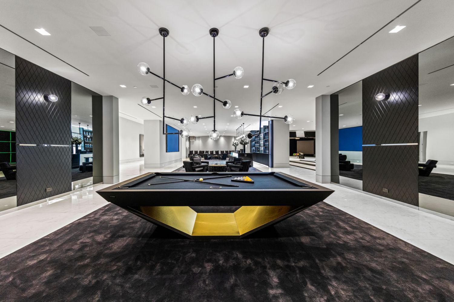 Inside The One, A Los Angeles Luxury Mansion Set to Auction Online For ...