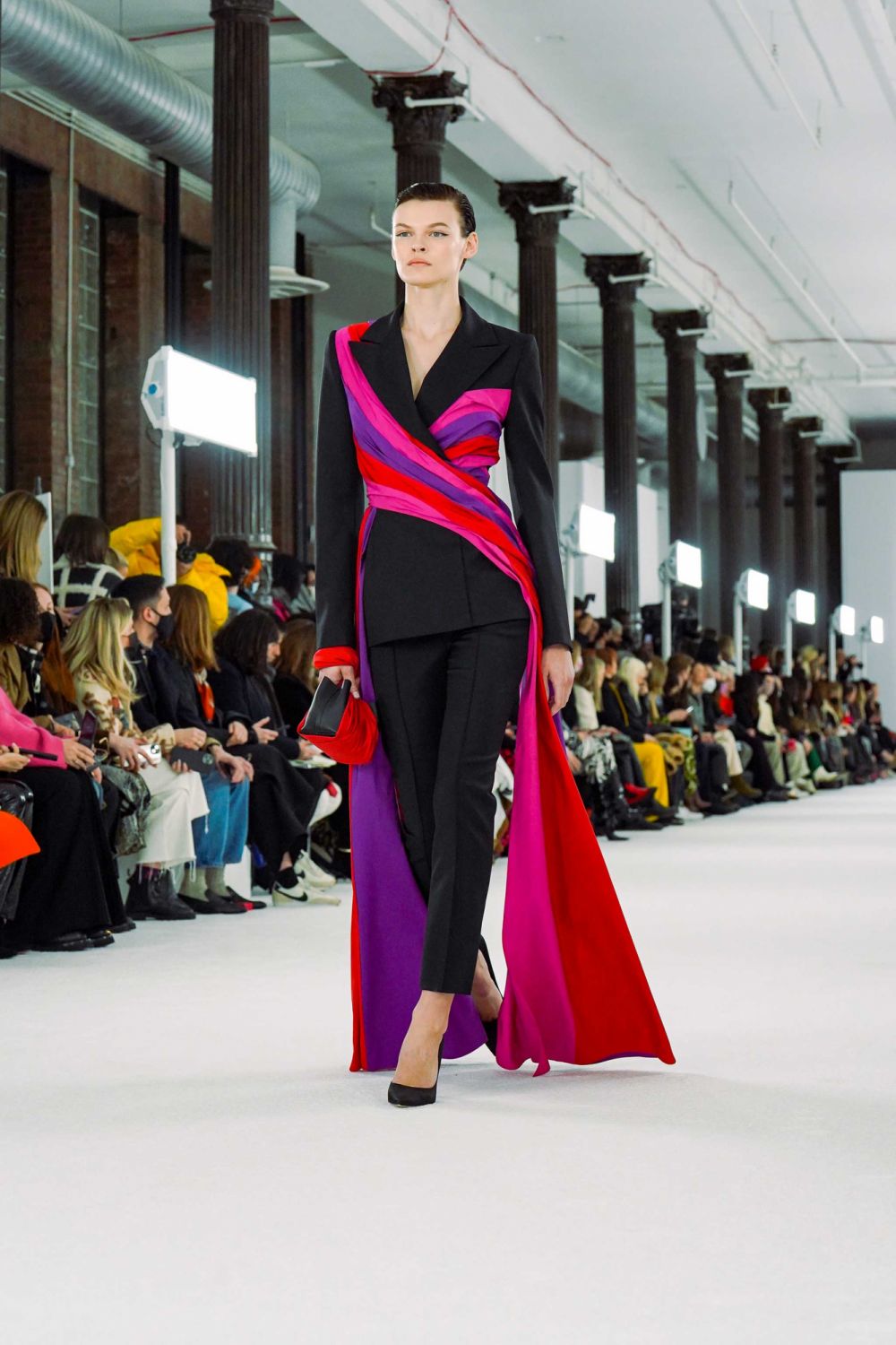 New York Fashion Week Fall/Winter 2022: All the Best Runway Looks ...