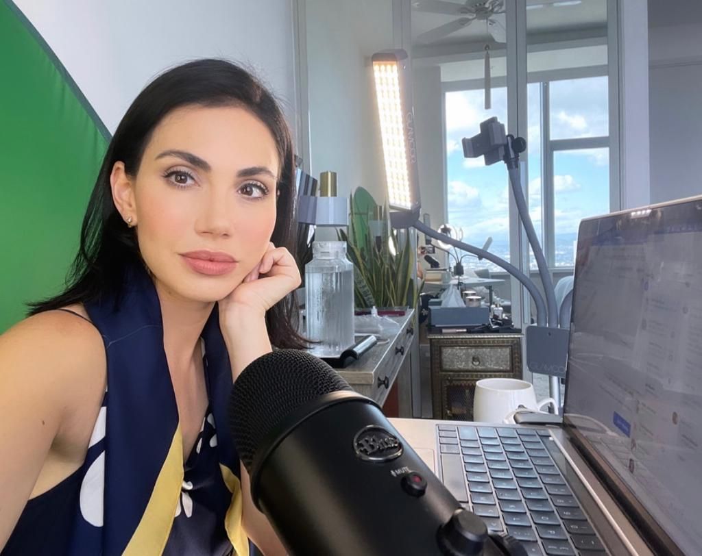 Behind the Scenes Founder Anne Gauthier Das Neves Shares Her Evening ...