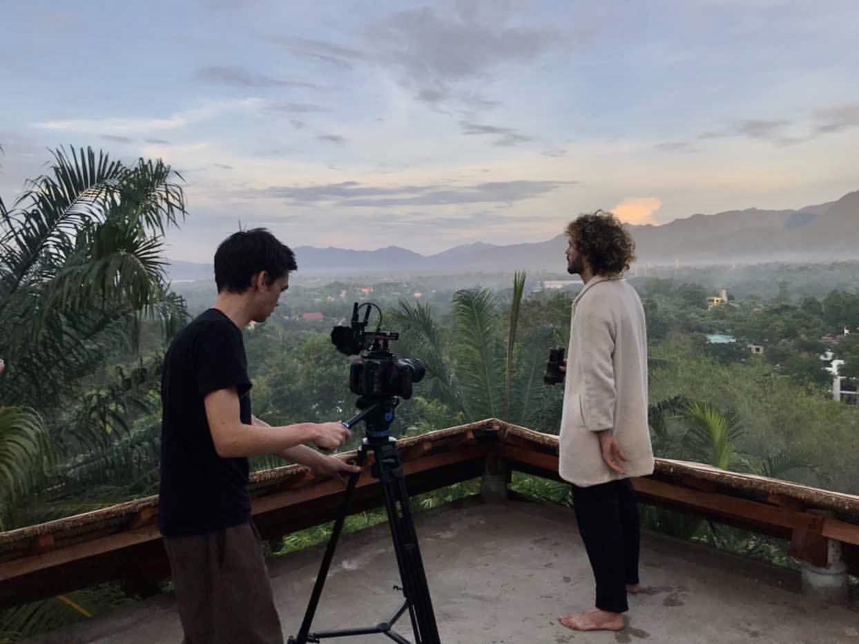 Filipino Dominic Bekaert of ZooPraxi Studio Directs FKJ’s New Music ...