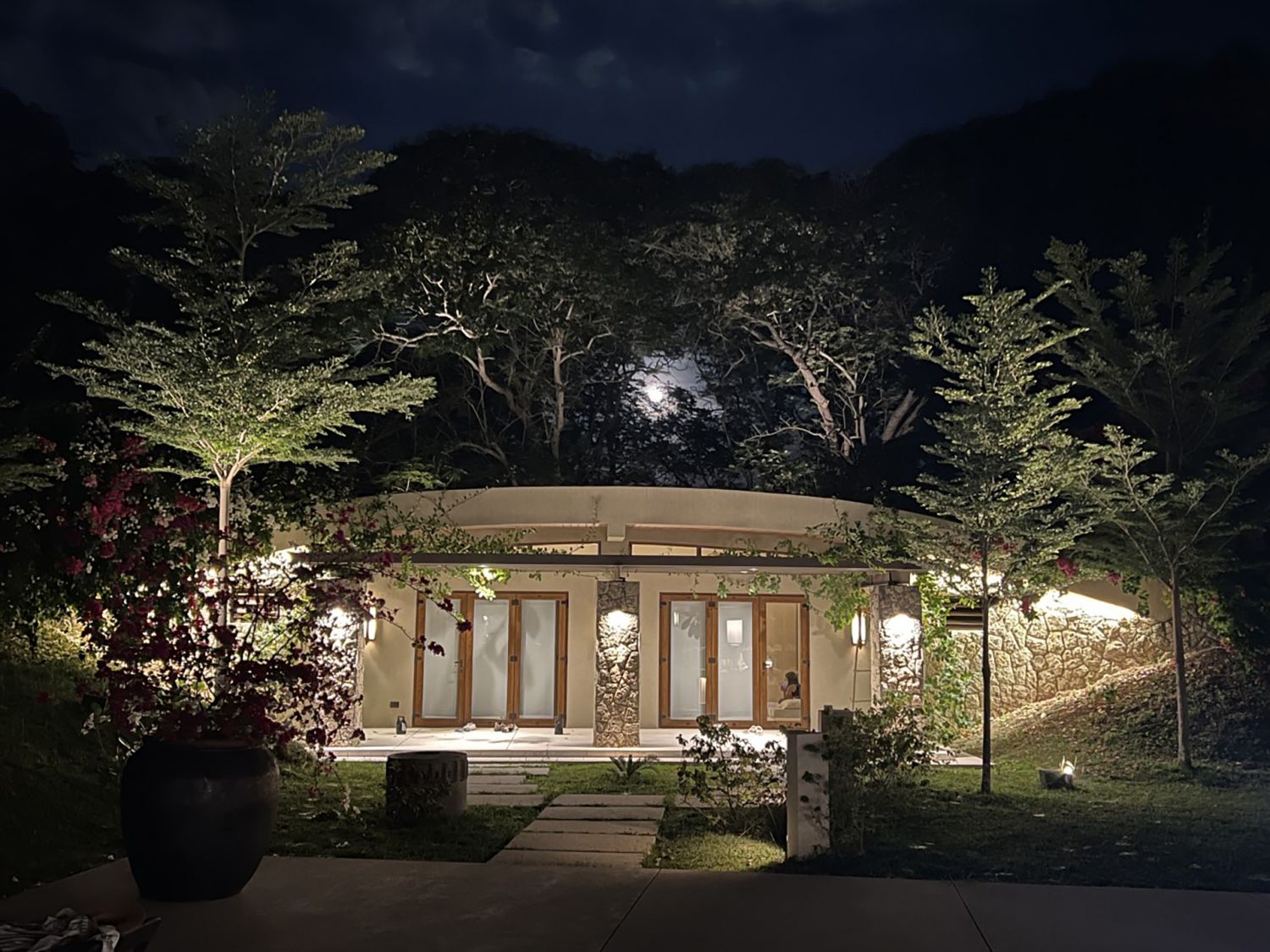 Gelo Mañosa on What Sets Filipino Architecture and Design Apart ...