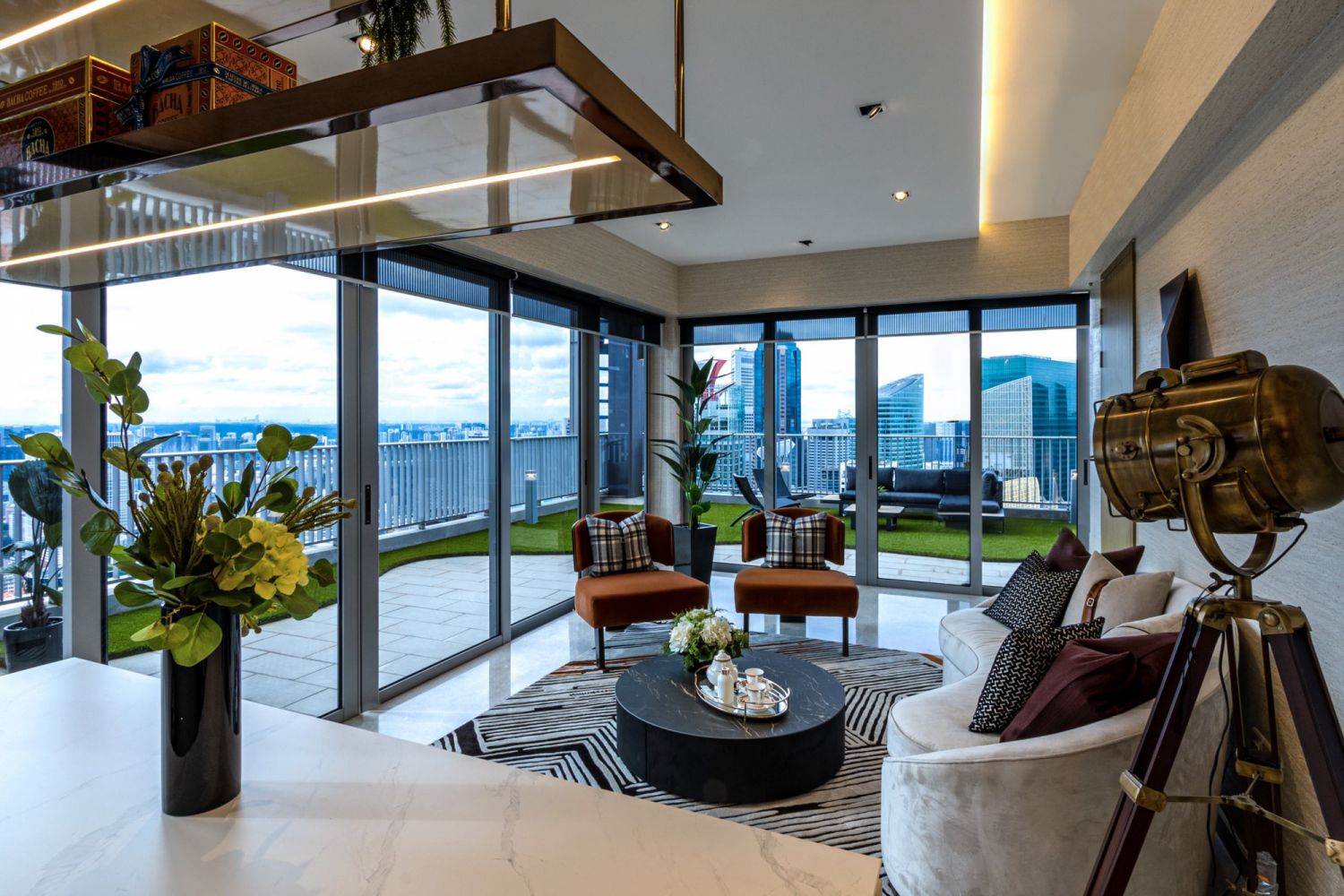 How This V on Shenton Penthouse in Singapore Combines Modern Style with ...