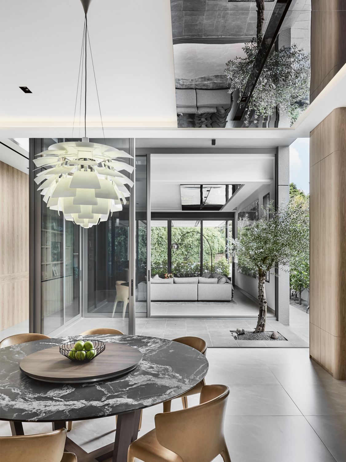 RT+Q Architects and Peter Tay Studio Design A Modern Monochromatic ...