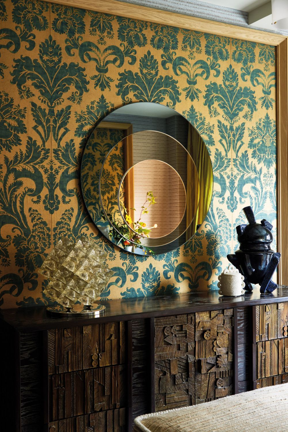 Inside Interior Designer Wesley Moon's Beautiful Art-Filled New York ...