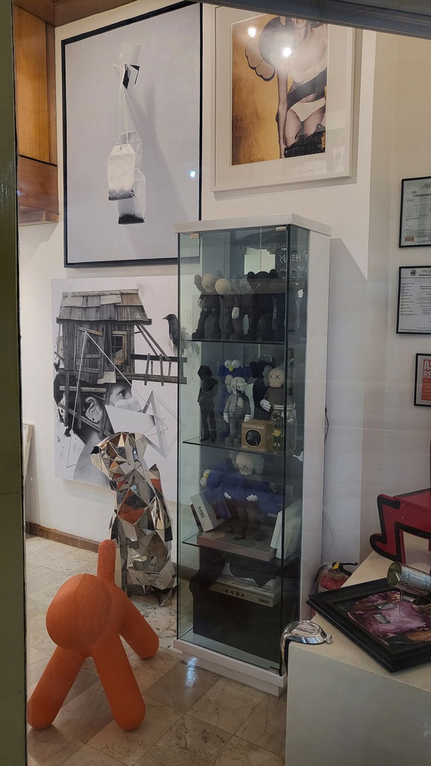 DF Art Agency Managing Director Derek Flores Shares Tips on Collecting ...