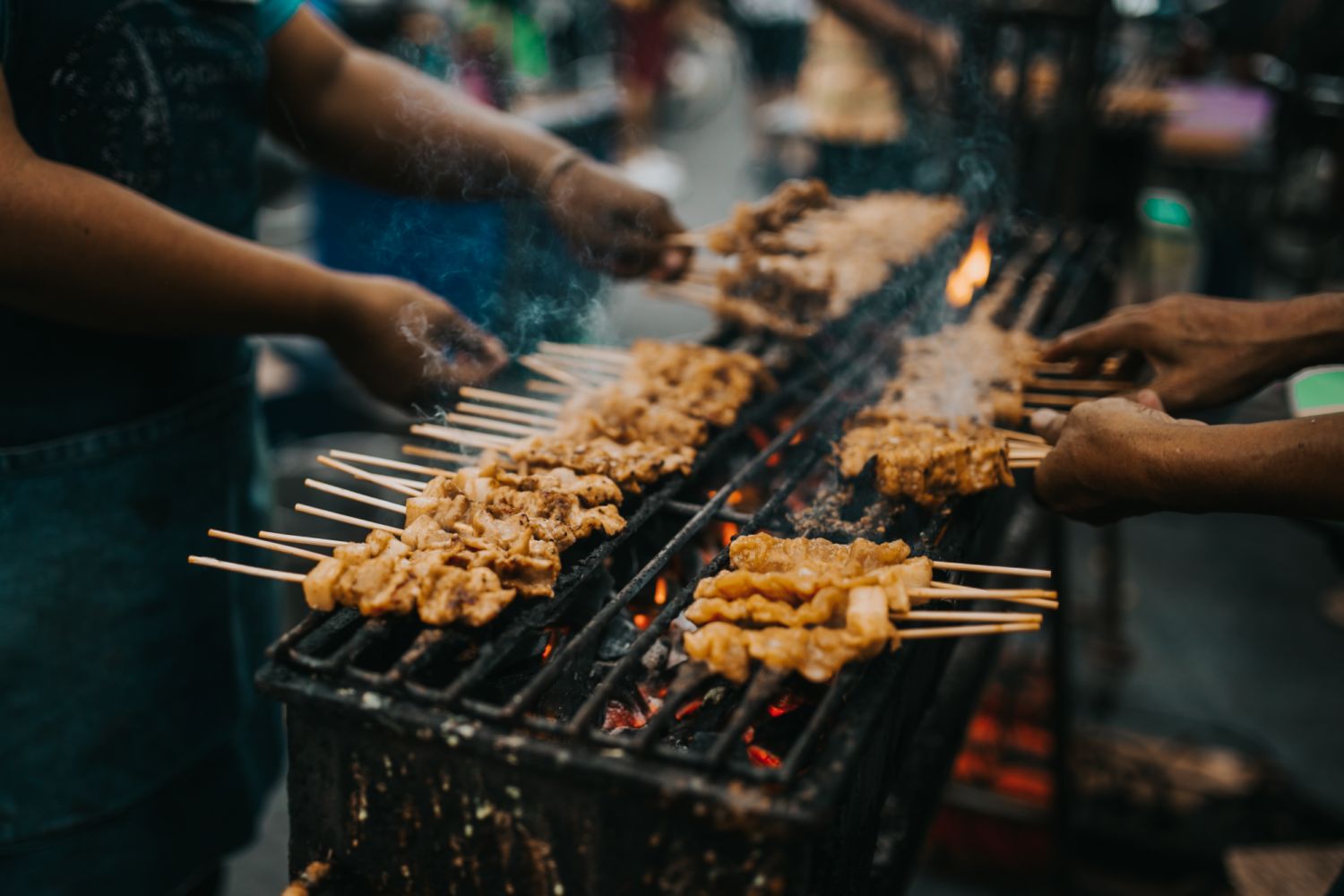 In the Mood for Food: Celebrating the Best of Malaysian Street Food ...