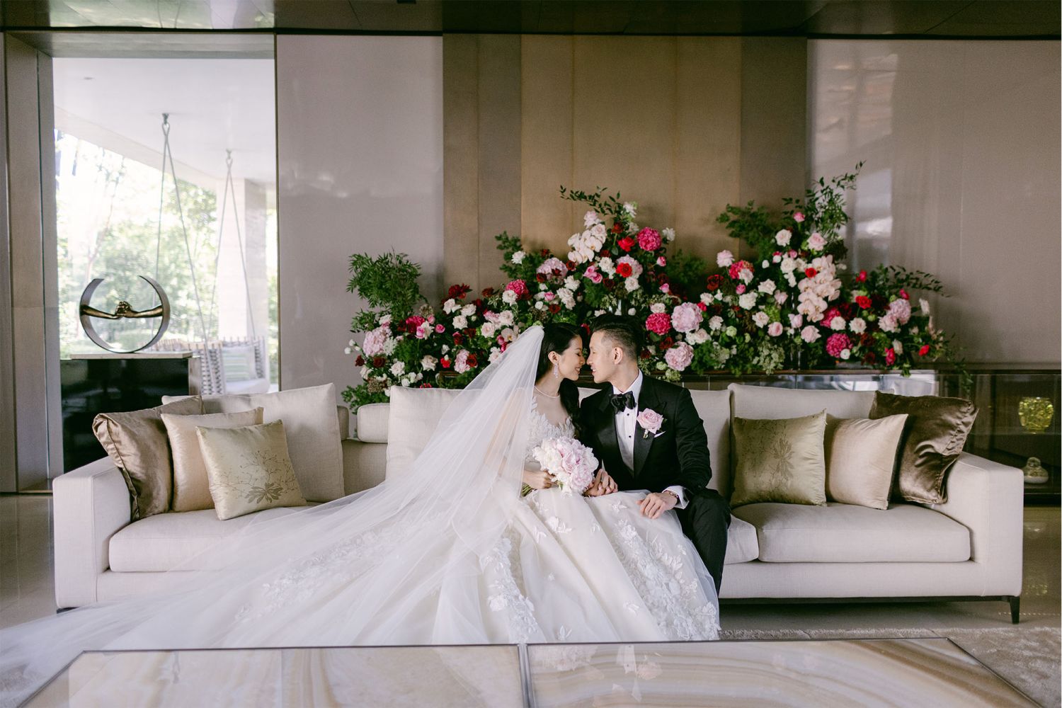 Inside the Floral-Themed Wedding of Yeoh Pei Teeng and Christopher Lim ...