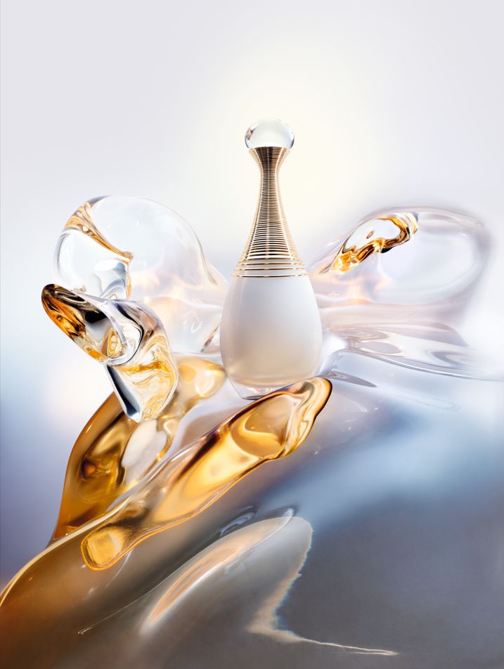 Dior Revolutionises Perfumes Anew With Water-Based J'adore Parfum d’eau ...
