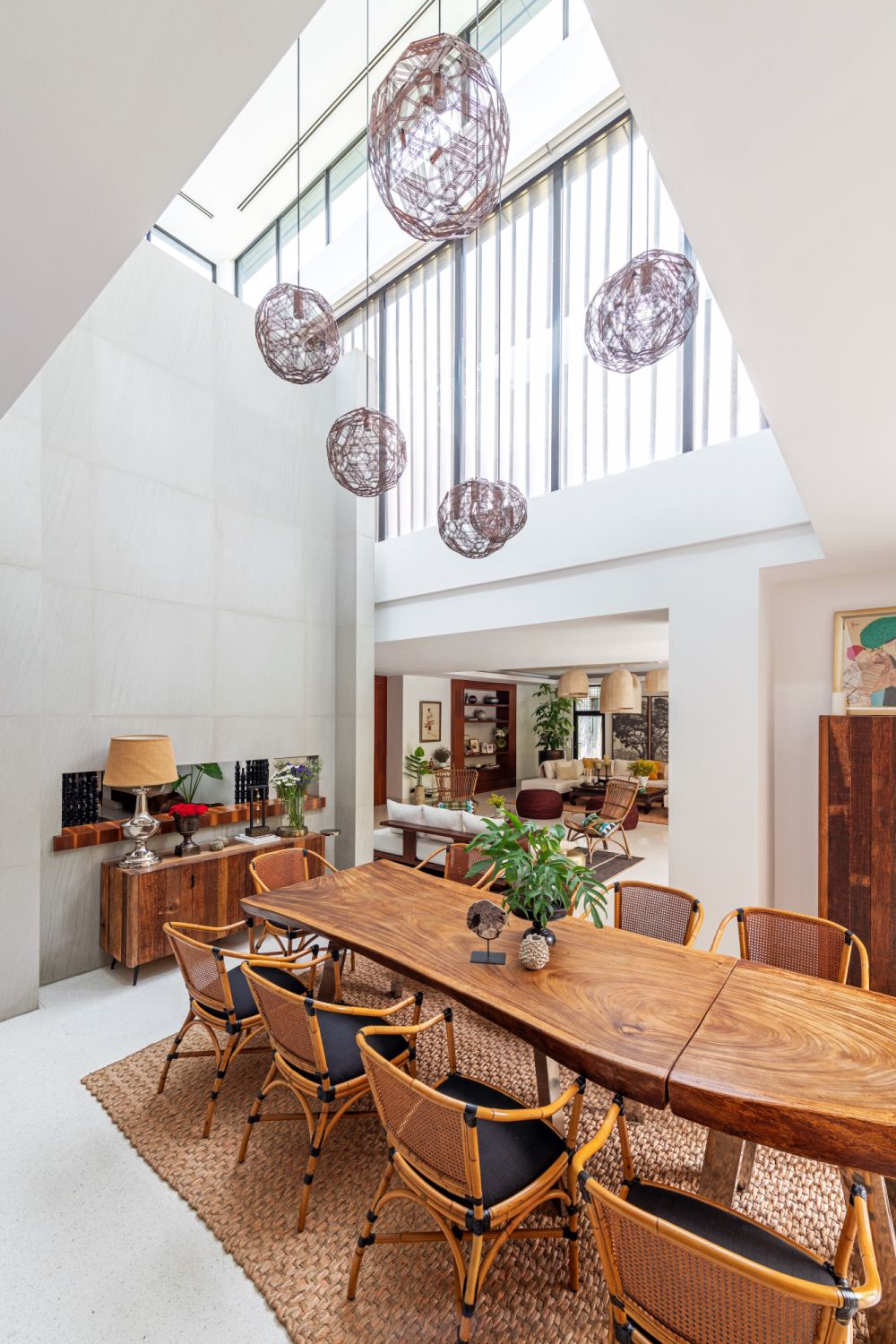 Home Tour: Step Inside Hong Kong Designer JJ Acuña’s New Manila Family ...