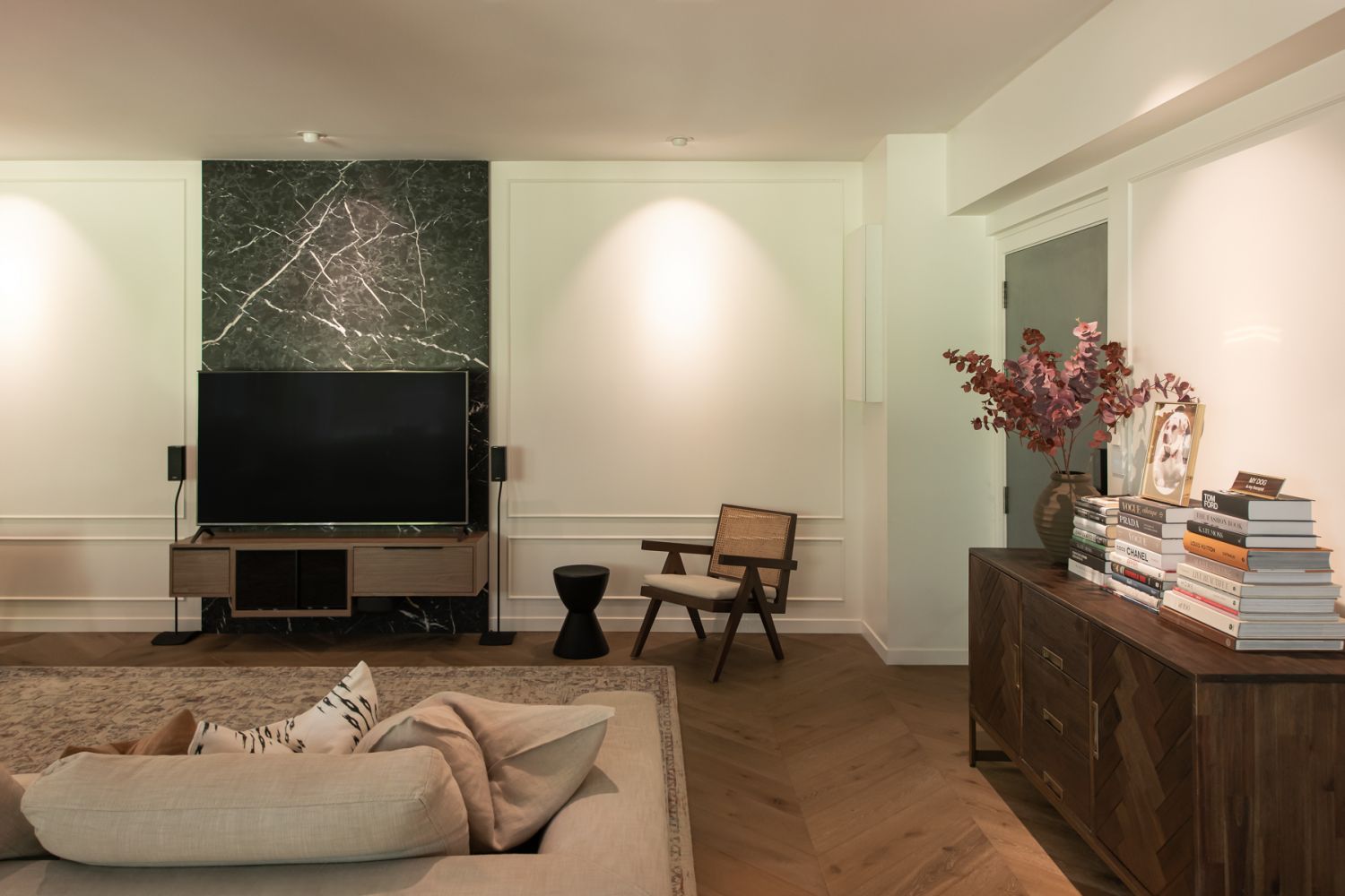 Home Tour: An Interior Designer's Luxe Minimalist Kuala Lumpur Home ...