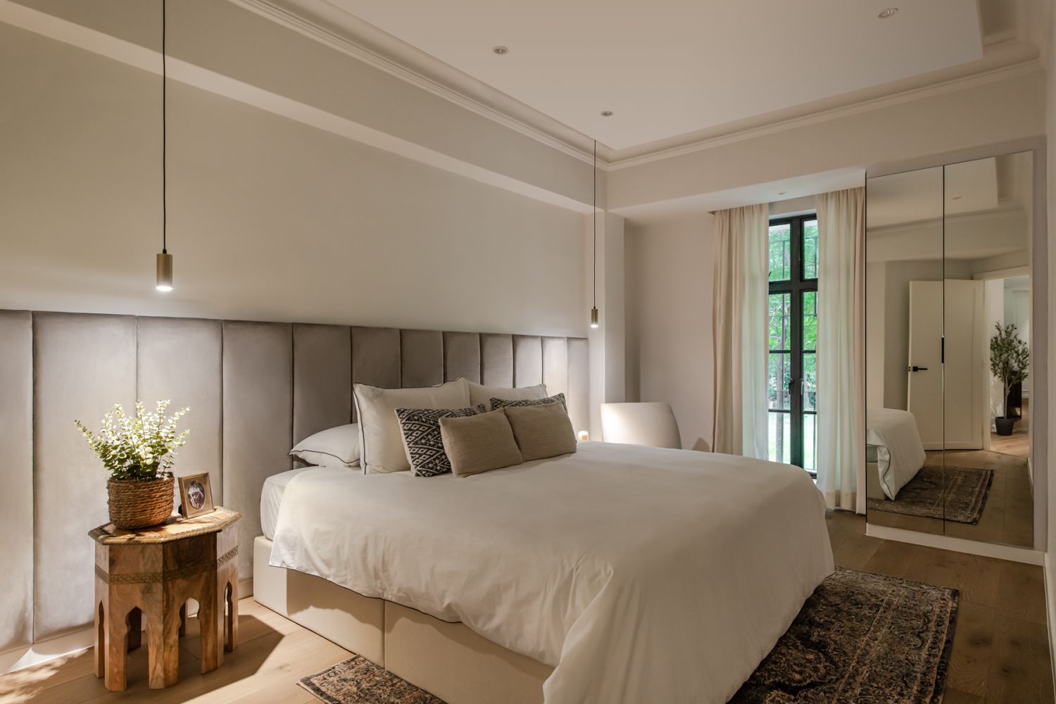 Home Tour: An Interior Designer's Luxe Minimalist Kuala Lumpur Home ...