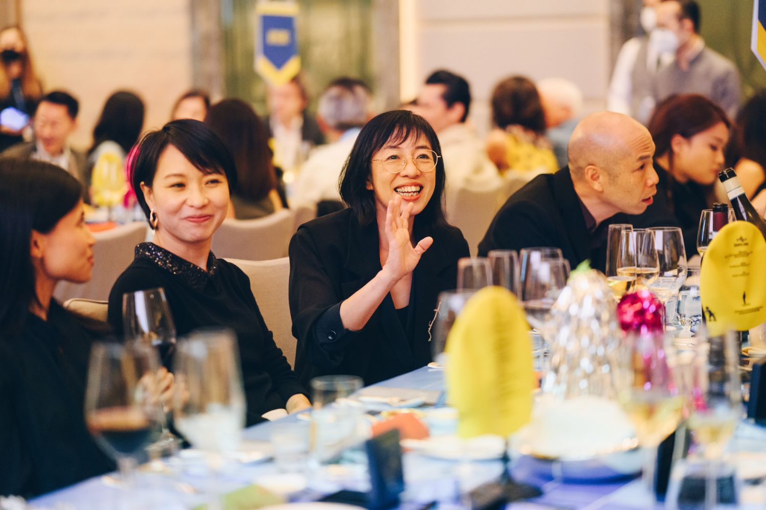 Inside Para Site’s 2022 Fundraising Gala at the St. Regis Hong Kong ...