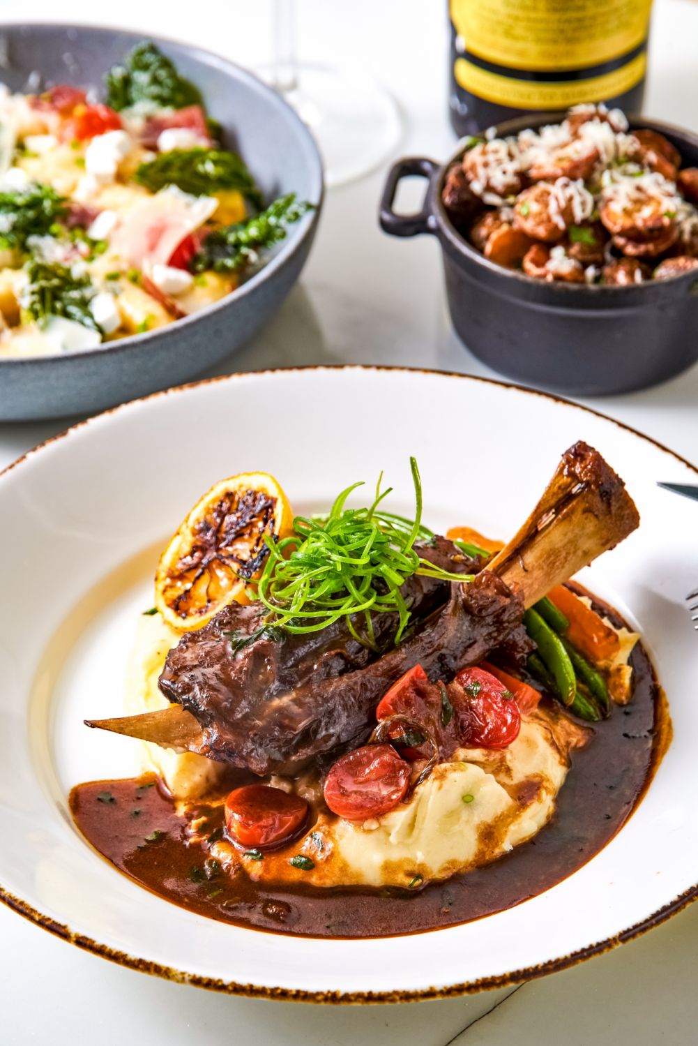 Bondi & Bourke: Australian Comfort Food, Steaks, Lobsters, Oysters and ...