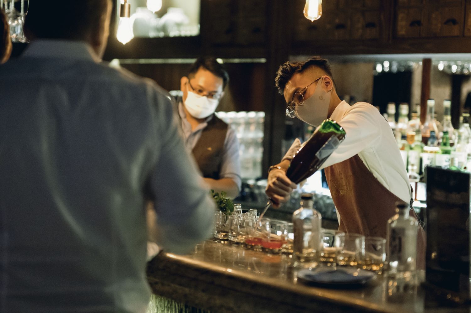 Sustainability Champions Attend Hong Kong Premiere of Craig Leeson’s ...