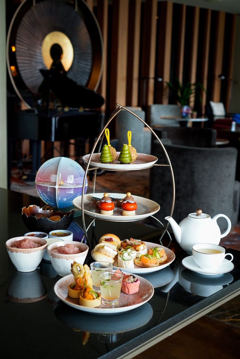 Christmas 2022: The Best Afternoon Tea Menus to Feast on This Season ...
