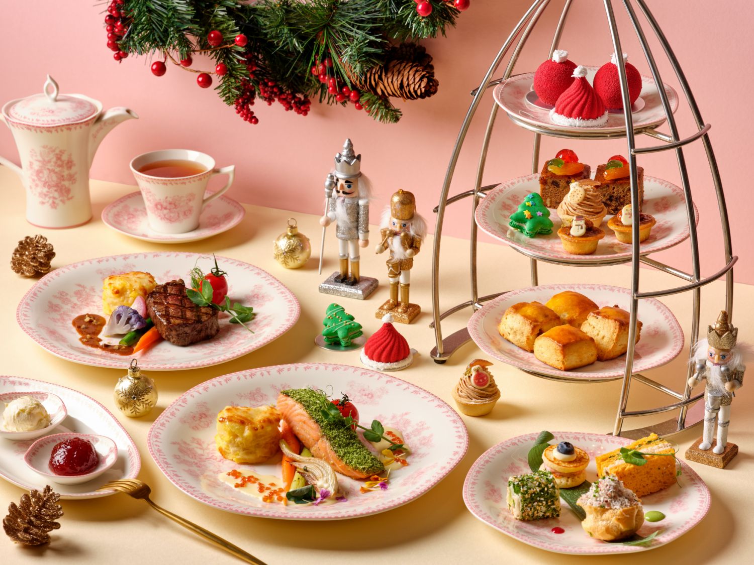 Christmas 2022: The Best Afternoon Tea Menus to Feast on This Season ...