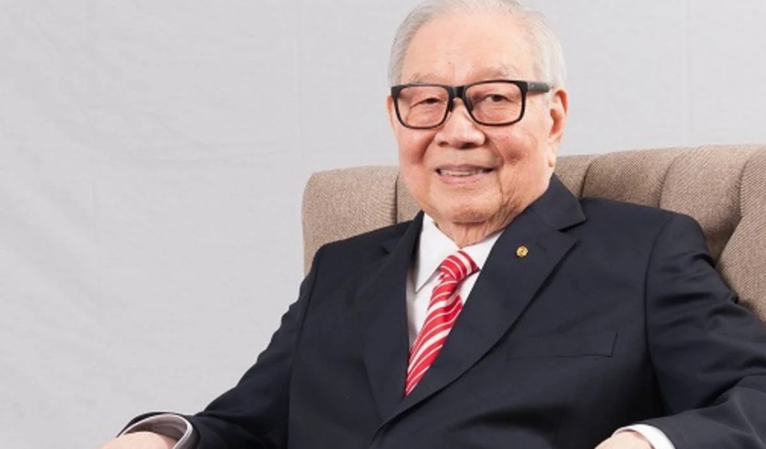 Tan Sri Teh Hong Piow: The Life of the Greatest Malaysian Banker of All ...