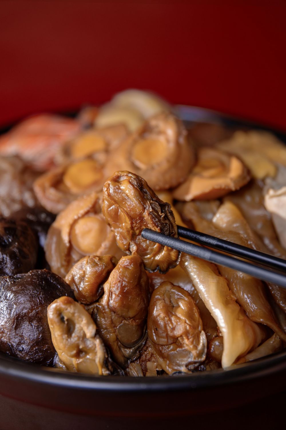 Poon Choi Fiesta at Gold Garden Shanghai Cuisine | Tatler Asia