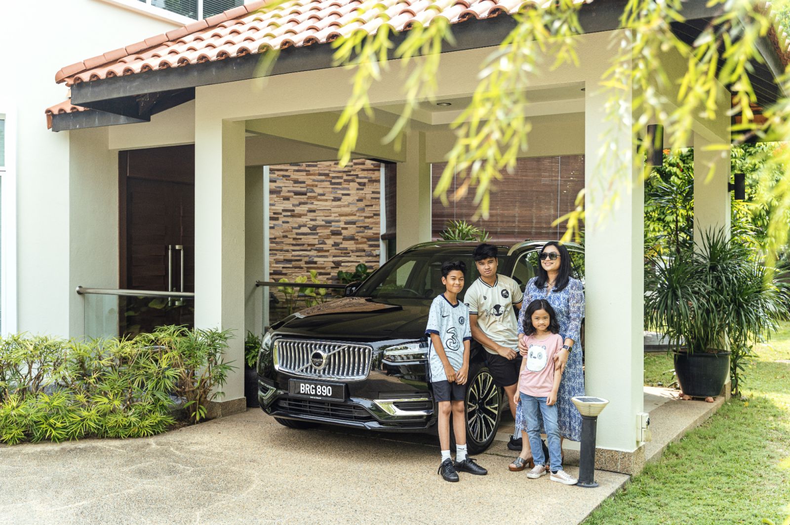 Suraya Rahmat prioritises safety with the Volvo XC90 Recharge plug-in ...