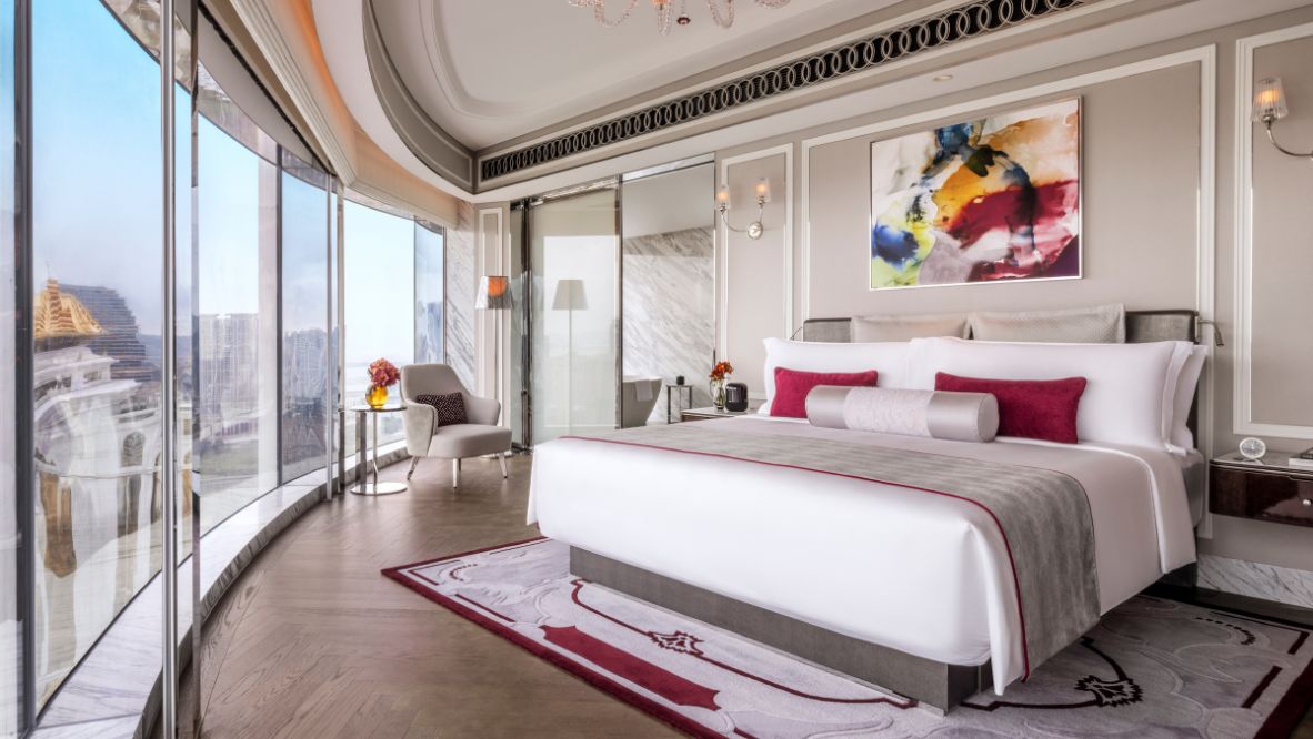 Raffles at Galaxy Macau debuts in Cotai with luxurious suites, iconic ...