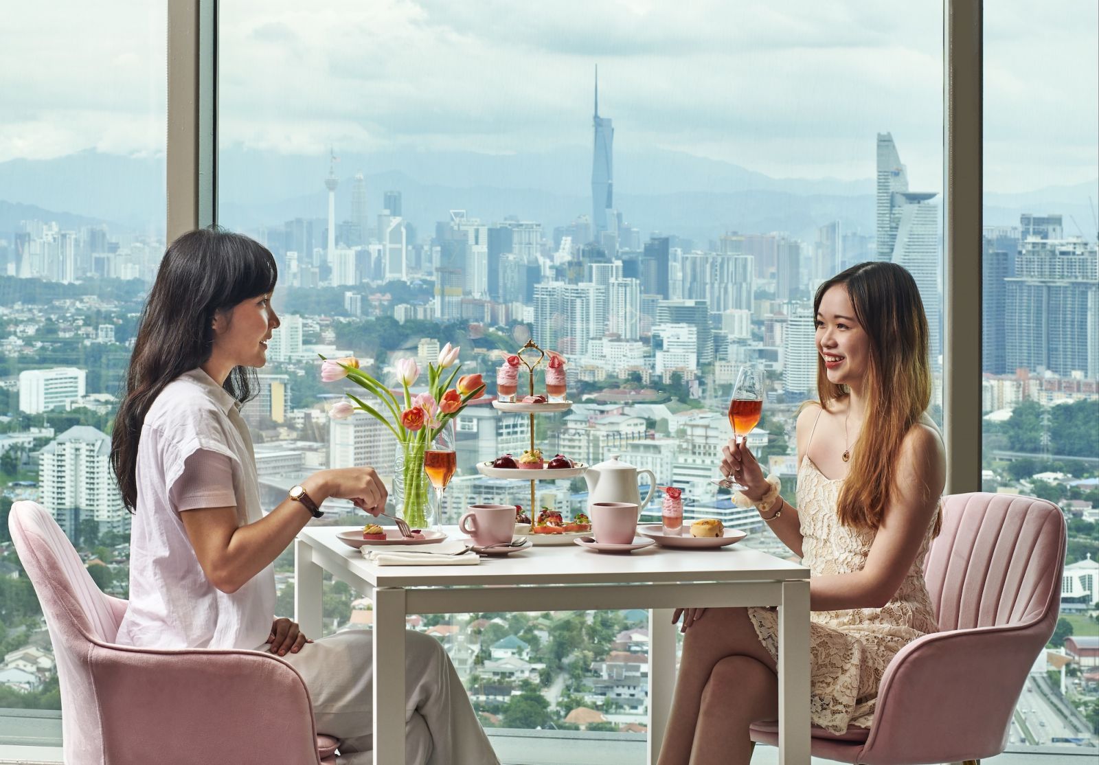 Four Seasons Hotel Kuala Lumpur and more luxe hotels for Pink October ...