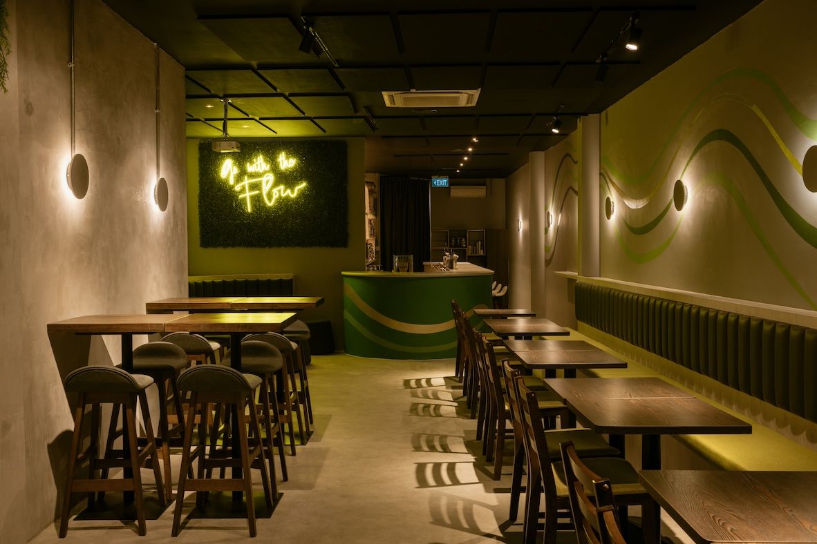 Flow Bar Ceiling Home Flowbars.co.uk