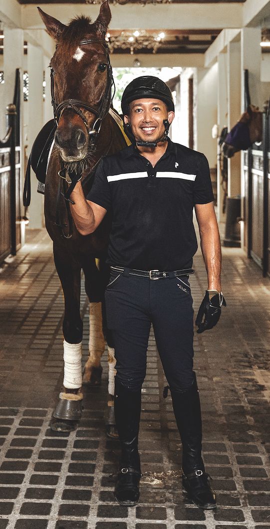 Qabil Ambak Sukan Asia Hangzhou: Qabil Ambak Butir Emas Sulung