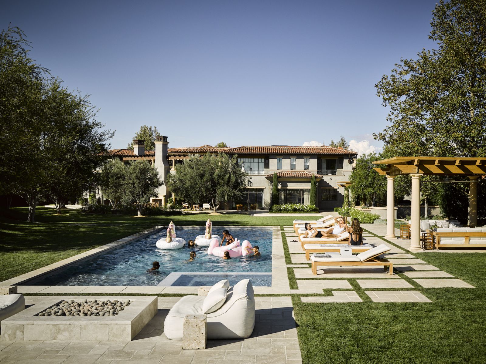 Casa De Kourtney Kardashian 2024