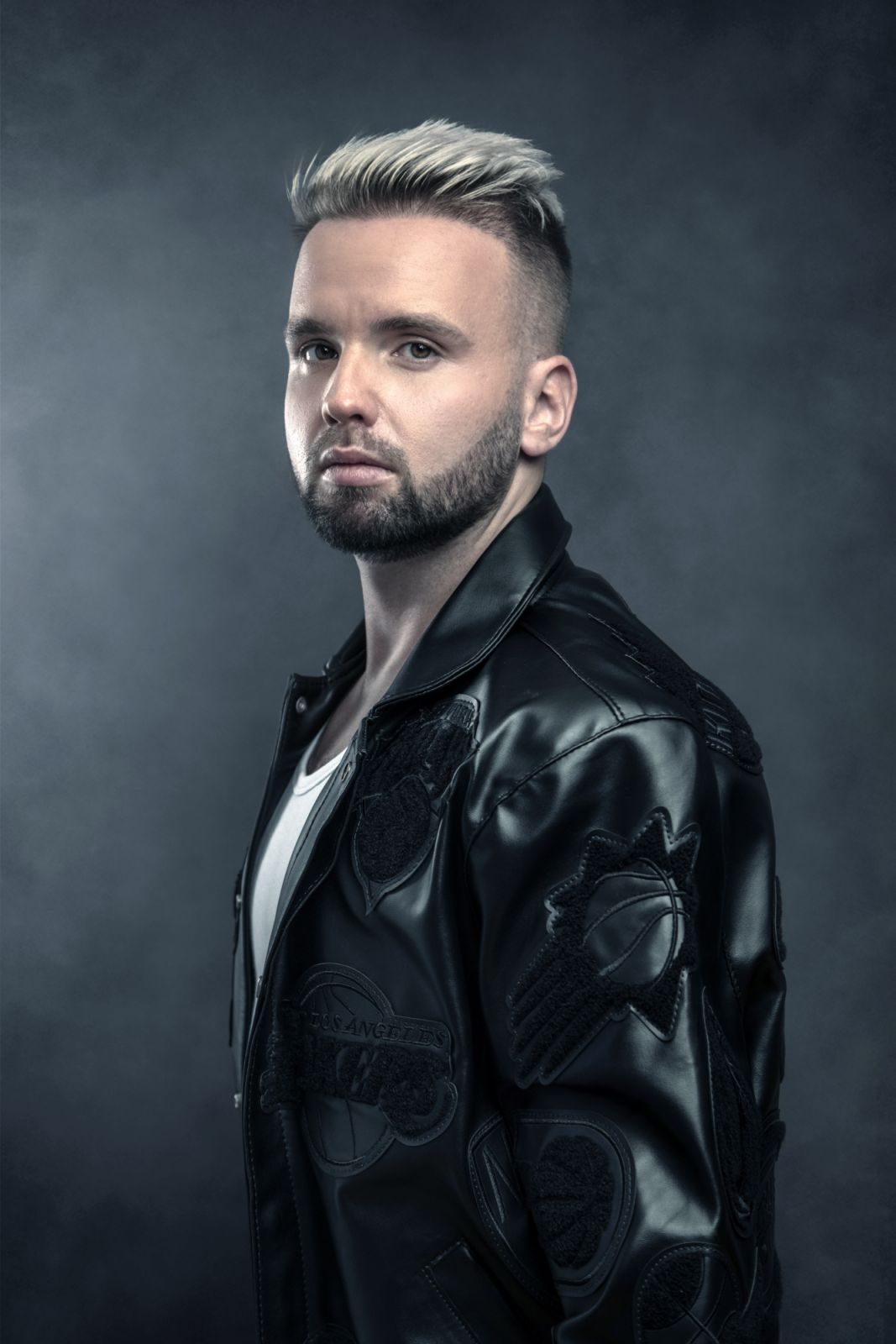 พบกับ DJ Topic ก่อนแสดงใน DJ Mag Asia Show ที่พัทยา เสาร์ที่ 24 กุมภา ...