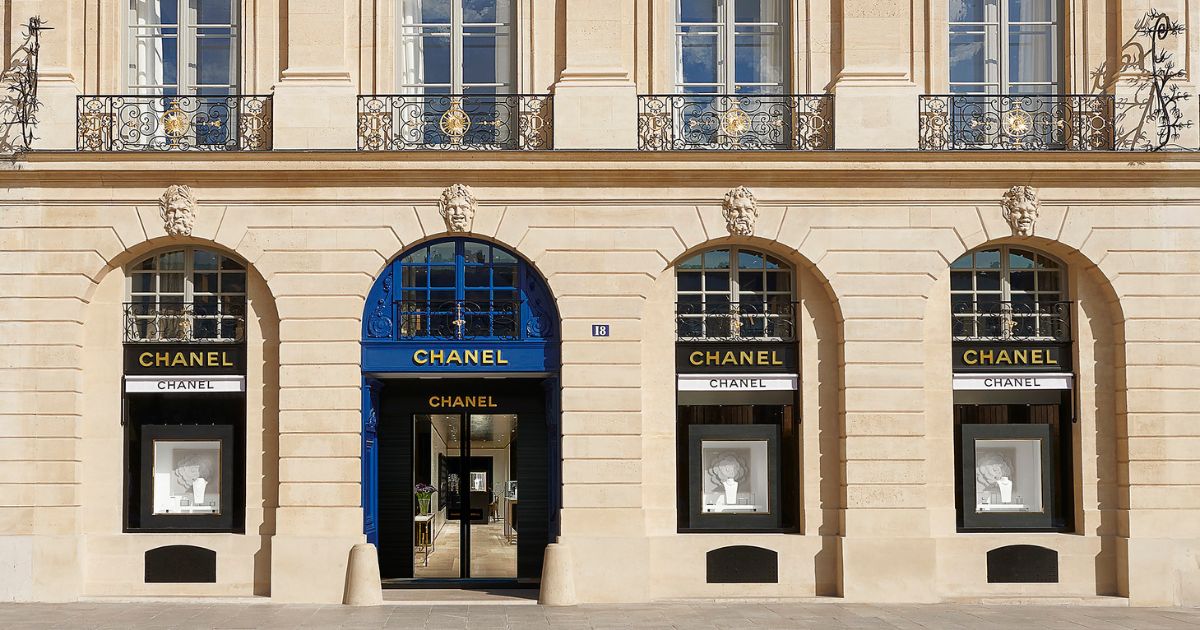 How Chanel uses its haute couture heritage to stand out in the world of ...