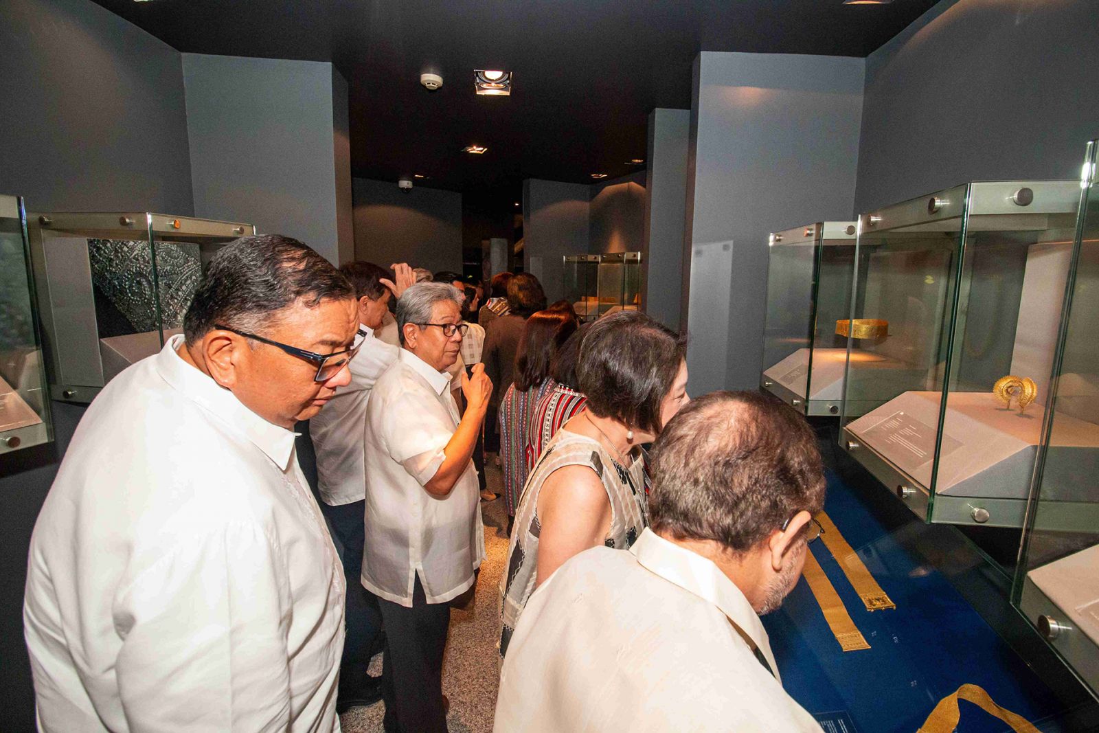 Surigao gold treasure from the Ayala Museum and Bangko Sentral ng ...