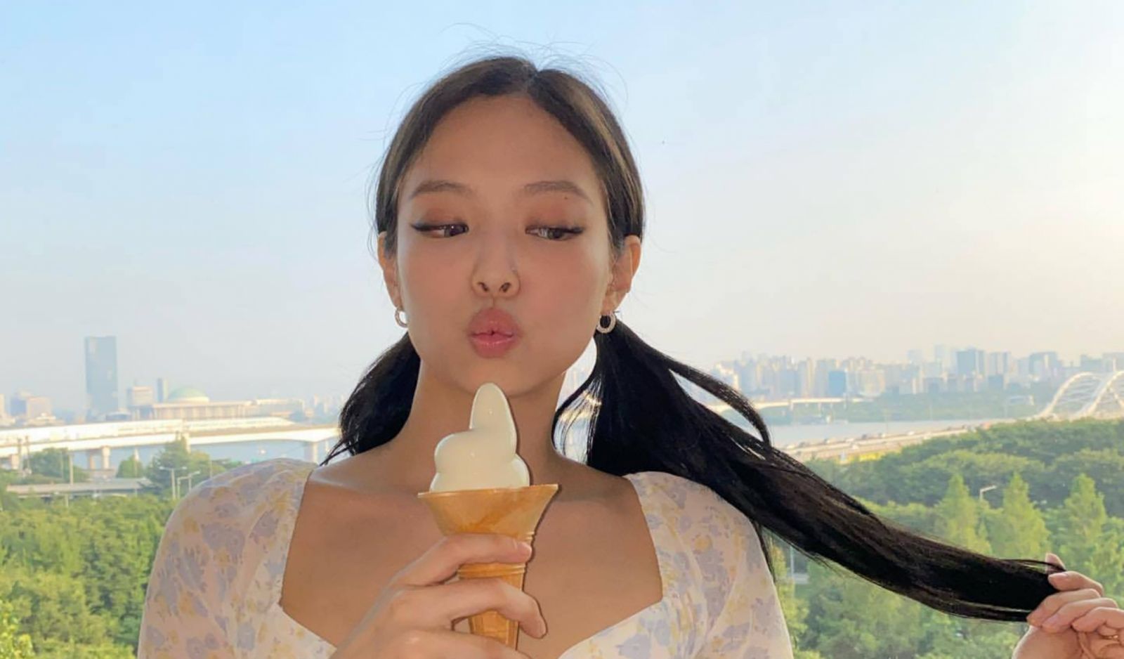 Guilty pleasure: Food loved by your favourite Korean celebrities ...