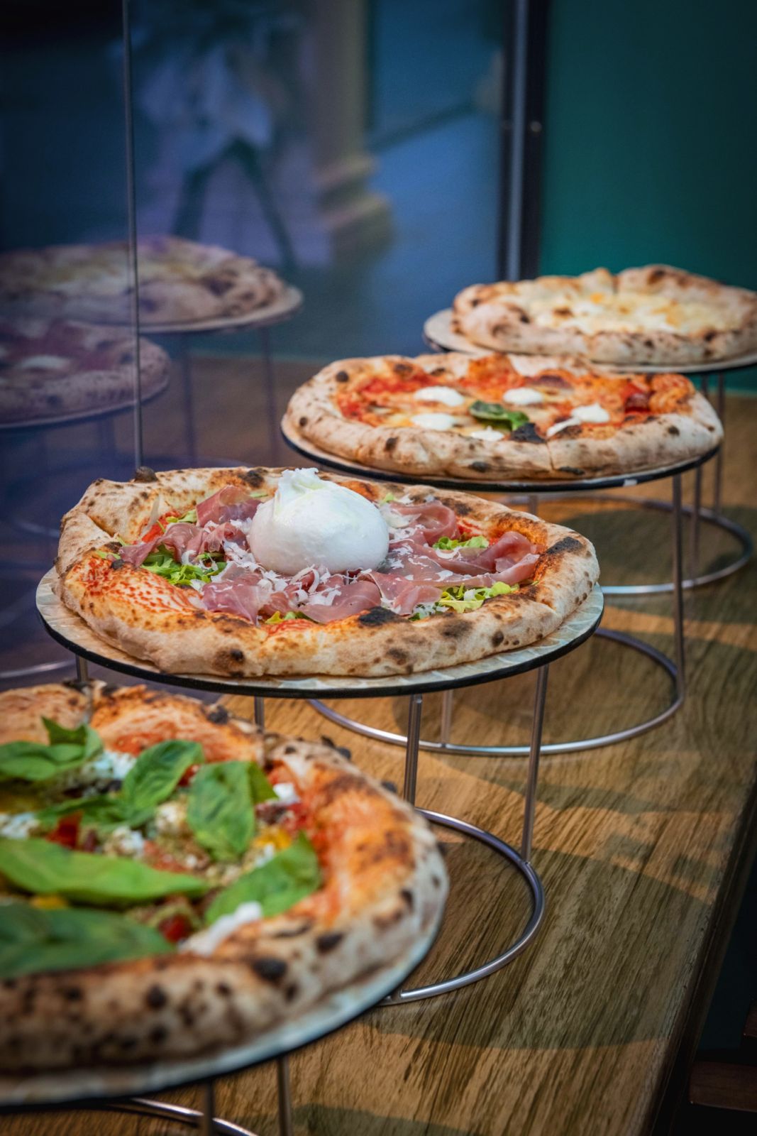 L Internazionale Di Ferrara Pizza PIZZANA Updated May 2025 1724