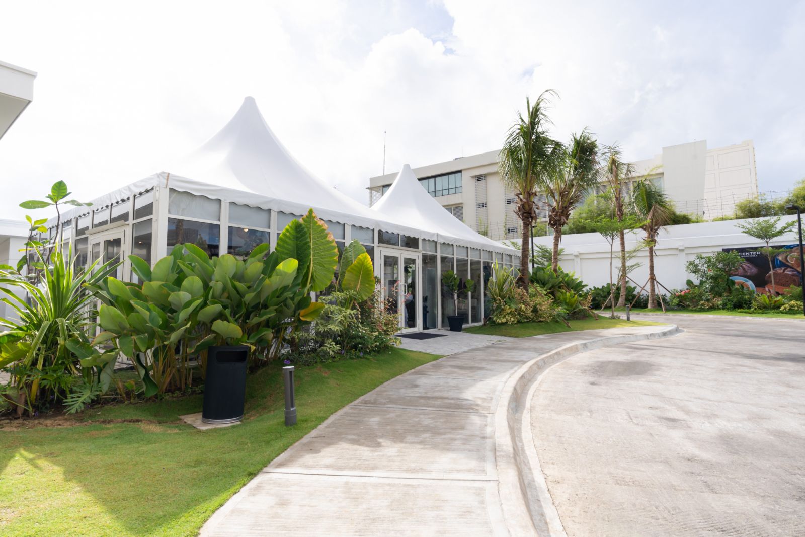 Crate And Barrel S Pop Up Store Opens In Cebu Tatler Asia