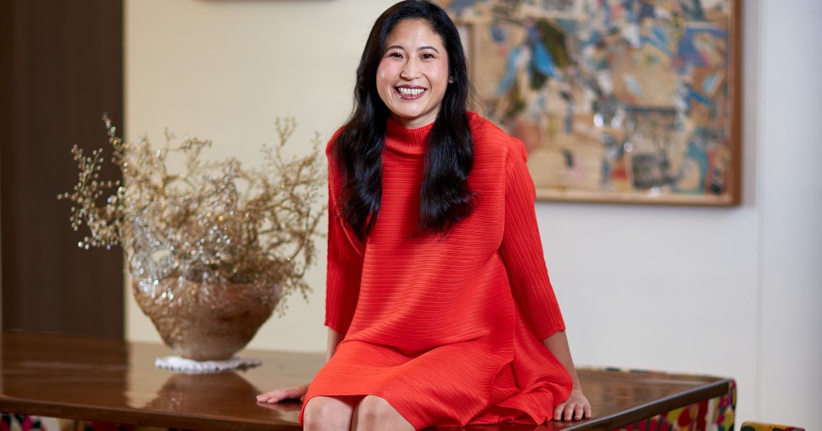 她用收藏對話藝術，也用身體書寫時間：菲律賓收藏家Bea Camacho 的雙重身份之旅 | Tatler Asia