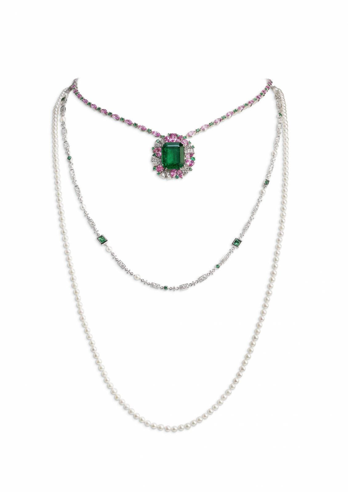 全新Chopard Insofu 系列橫空出世：重達6,225克拉傳奇祖母綠華麗最終章 | Tatler Asia
