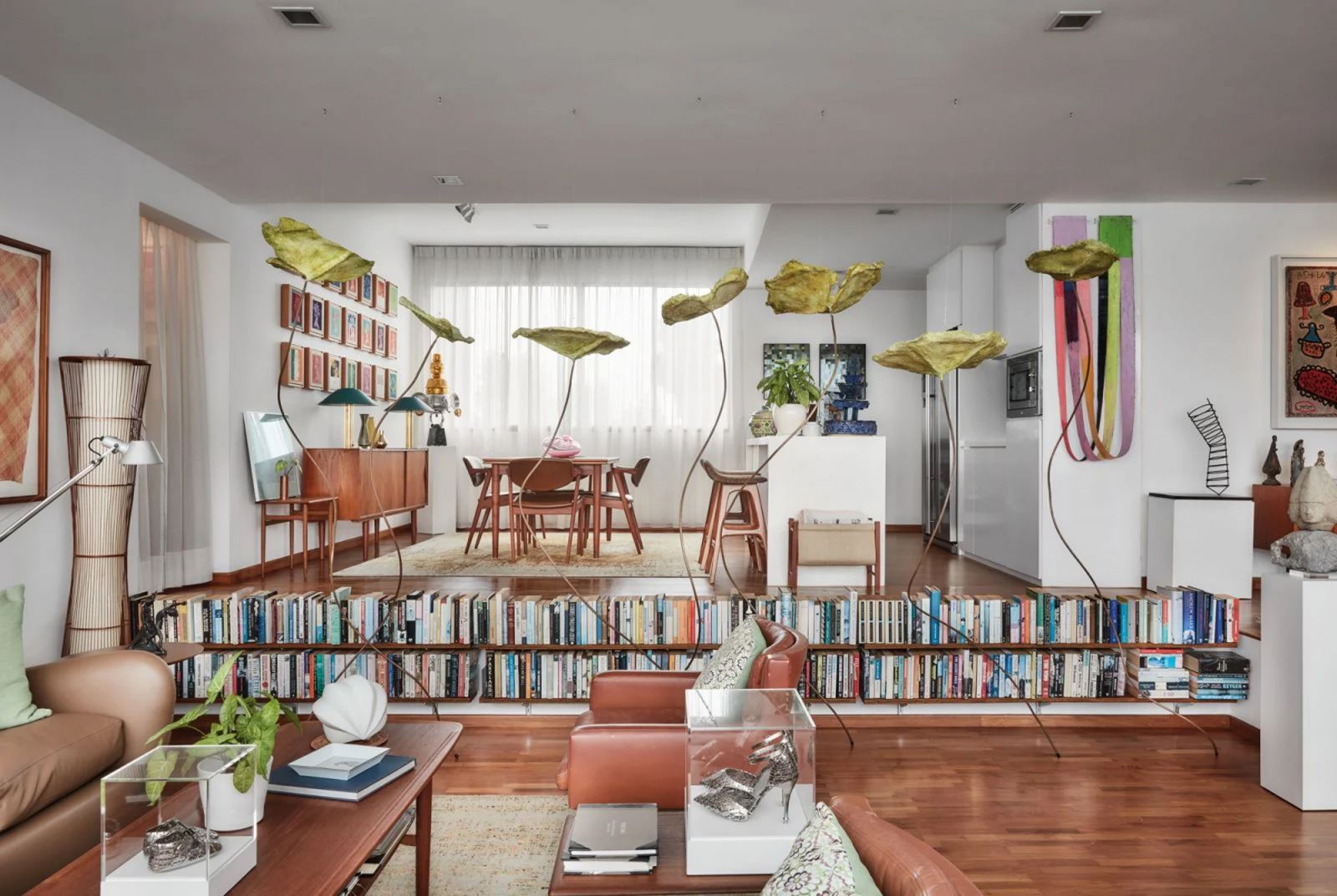 9 luxurious Singapore homes filled with stunning art collections ...
